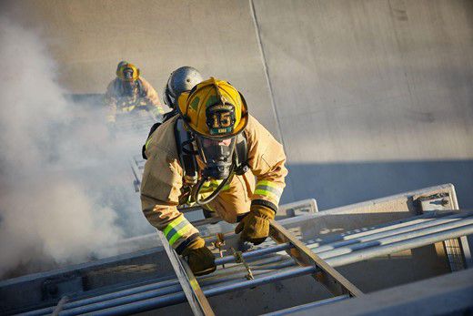 Five Reasons Why Nomex® is an Ideal Protection Against Flash Fires